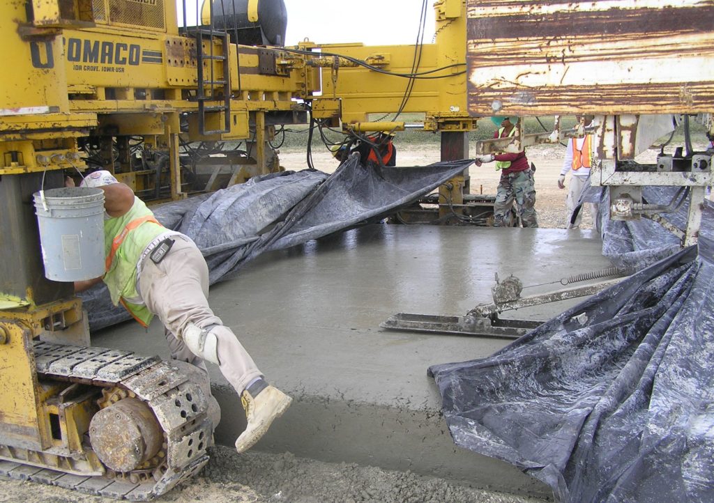 Evaluation of Concrete Pavement Runway - Carrasquillo Associates