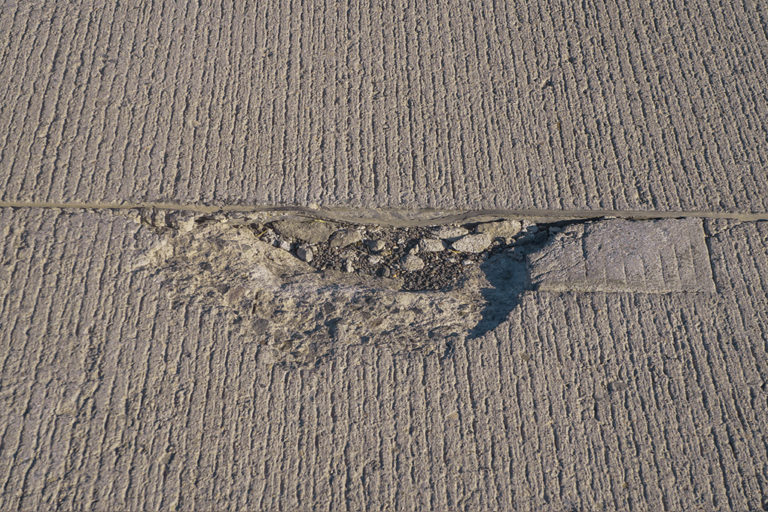 Portland Cement Concrete Pavement Distress Investigation - Carrasquillo ...